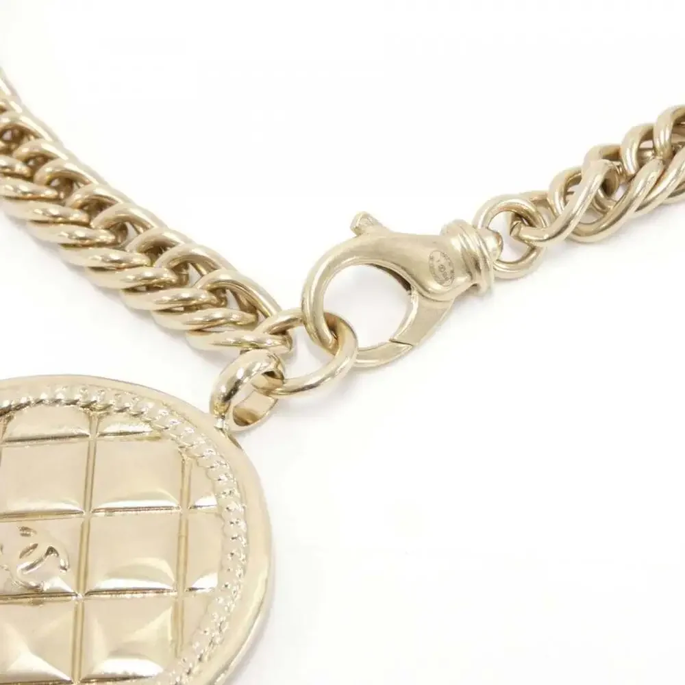 CHANEL | Jewelry | Chanel Authentic Gold Necklace | Poshmark